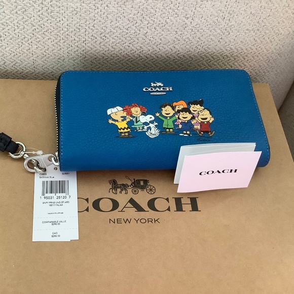 Coach | Accessories | Nwt Coach X Peanuts Long Zip Around Wallet With ...
